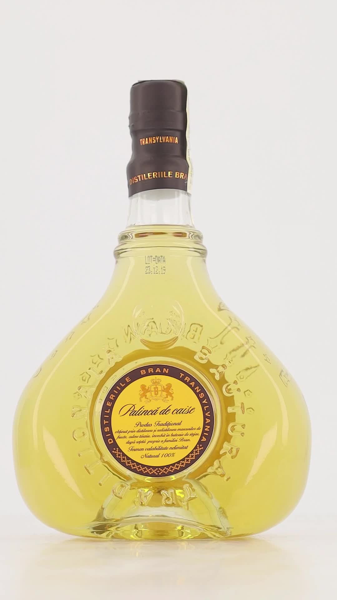 Palinca Caise Bran, 40%, 0.7L - eMAG.ro