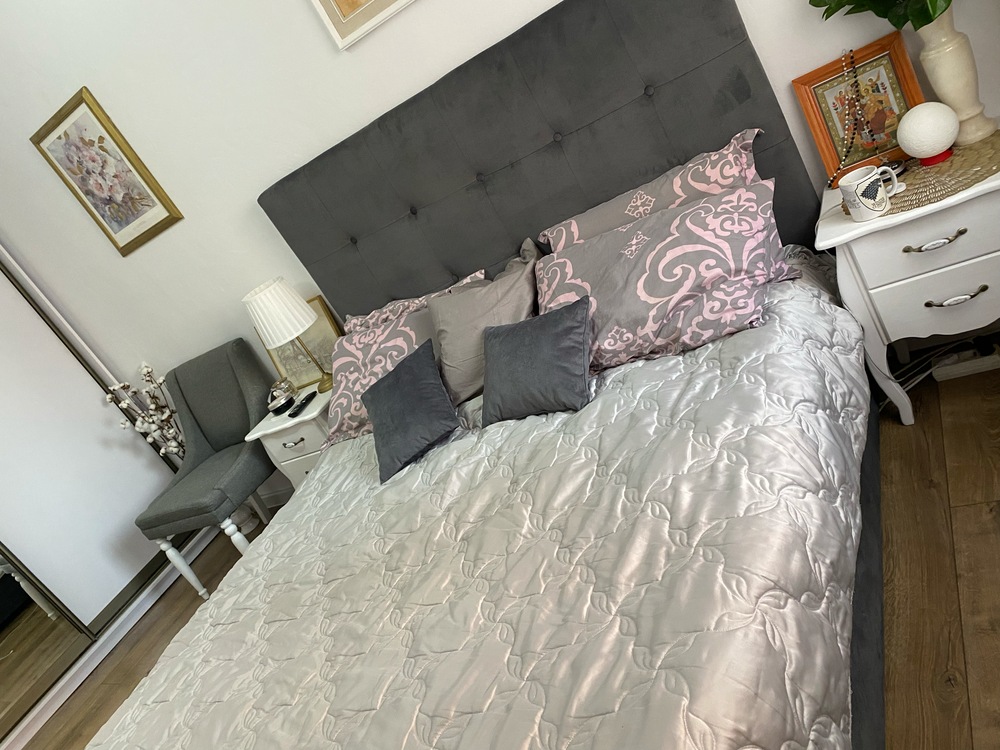 Pat tapitat Terano, material textil, somiera rabatabila inclusa ...