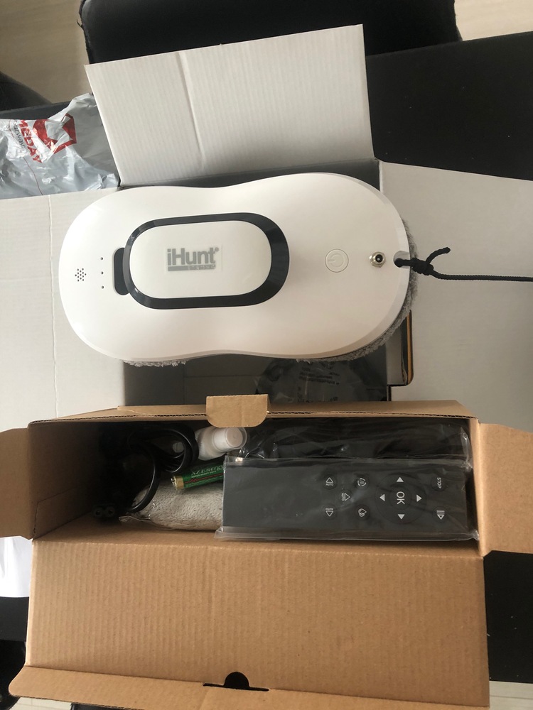 Robot autonom curatare geamuri iHunt Window Robot 3 - eMAG.ro
