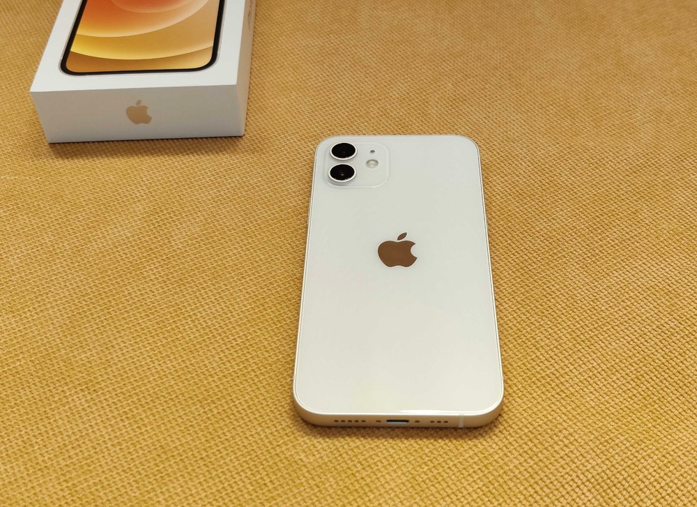 Telefon mobil Apple iPhone 12, 64GB, 5G, Black - eMAG.ro