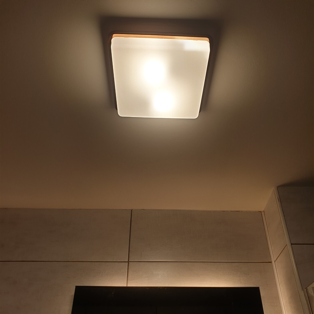 Pachet 2 becuri LED RGB inteligente Philips Hue B39, Bluetooth, Zigbee ...