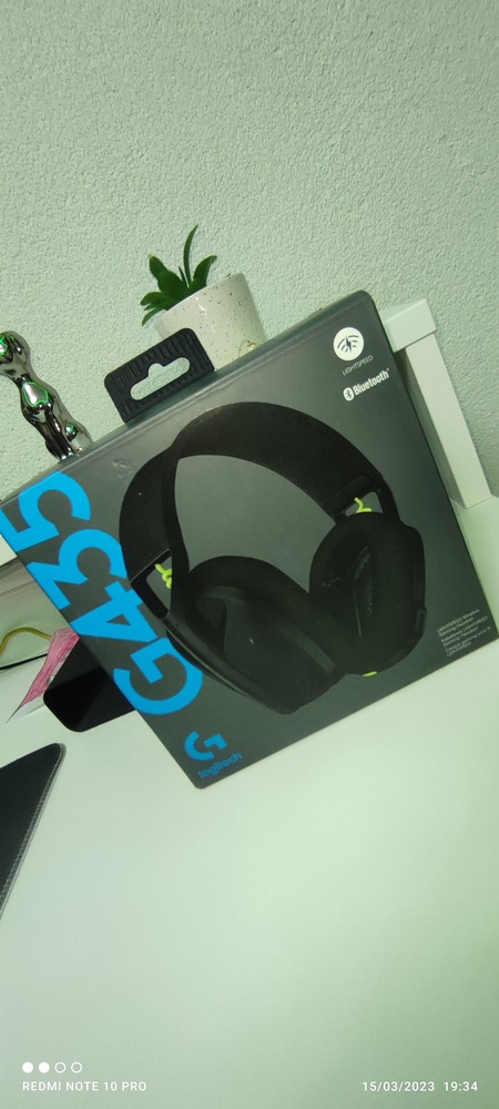 Casti gaming wireless Logitech G435 Lightspeed, Blue/Raspberry - eMAG.ro