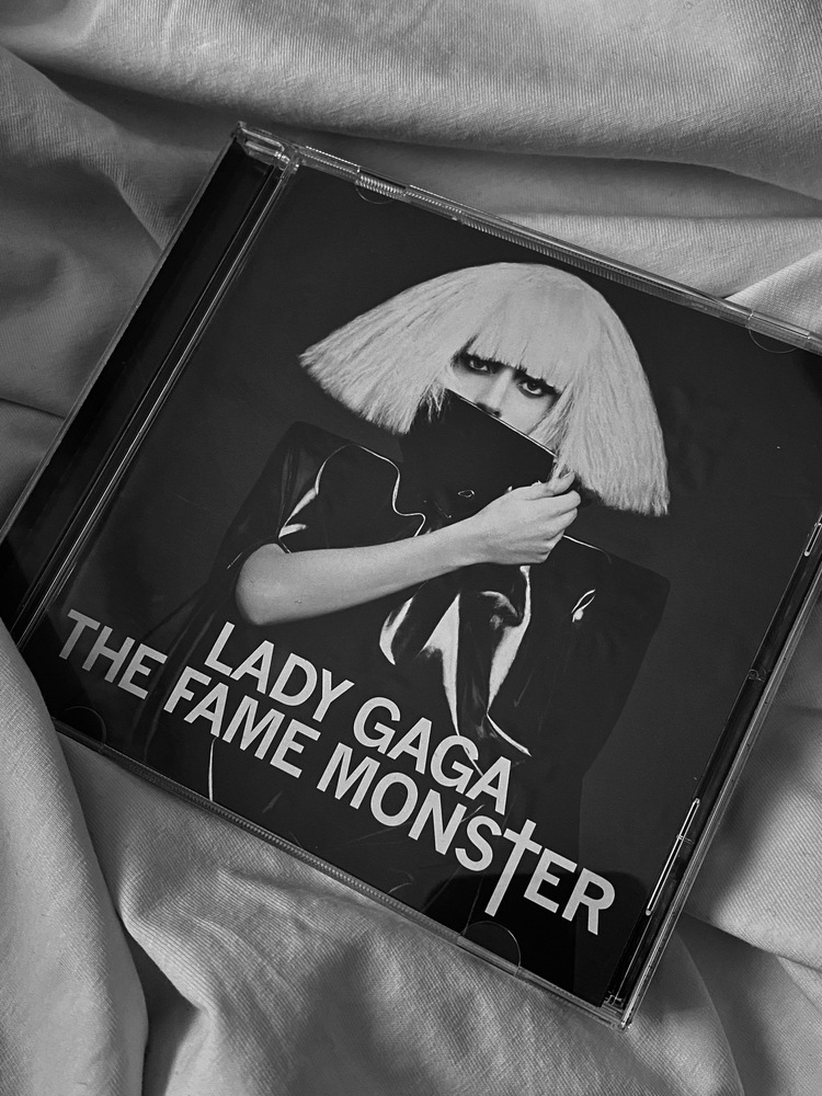 Lady Gaga-The Fame Monster-CD - eMAG.ro
