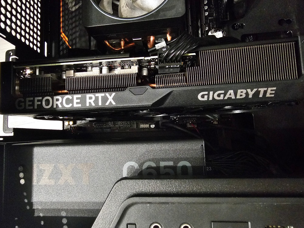 Placa video Gigabyte GeForce RTX 4070 WINDFORCE OC, 12GB GDDR6X, 192 ...