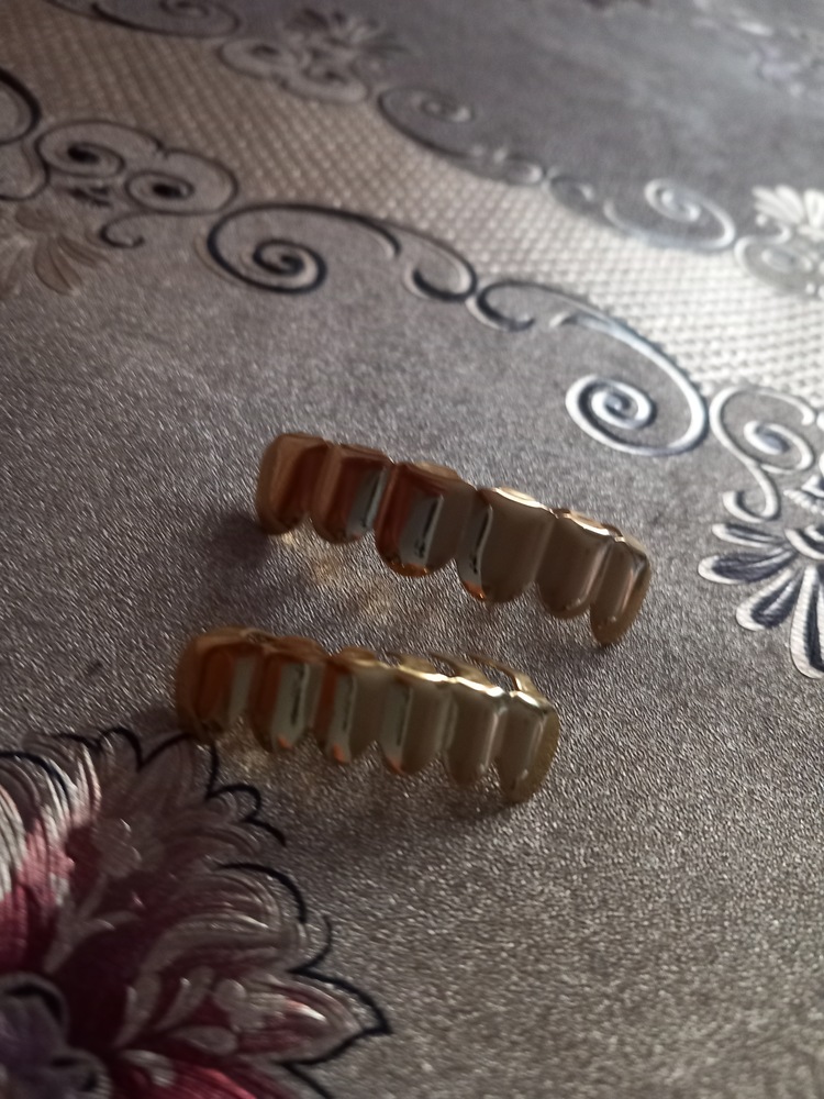 Set de doua fatete pentru dinti, superior si inferior, model Grillz Hip ...