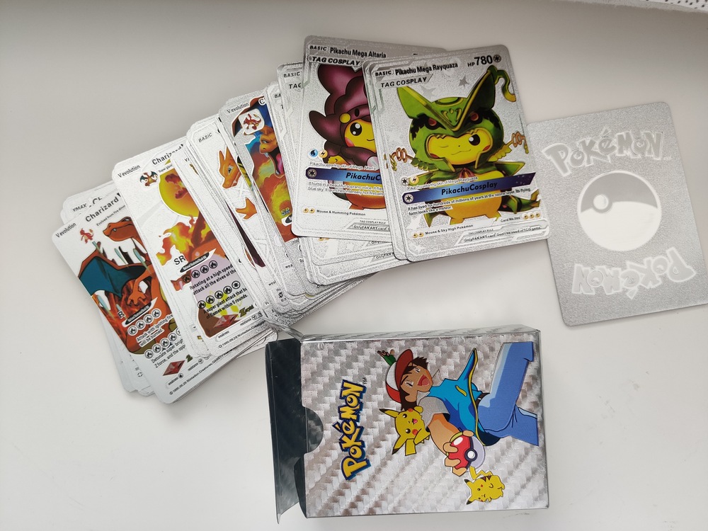 Pachet carti de joc Pokemon, 55 carti, VMax, Hologram, Silver - eMAG.ro