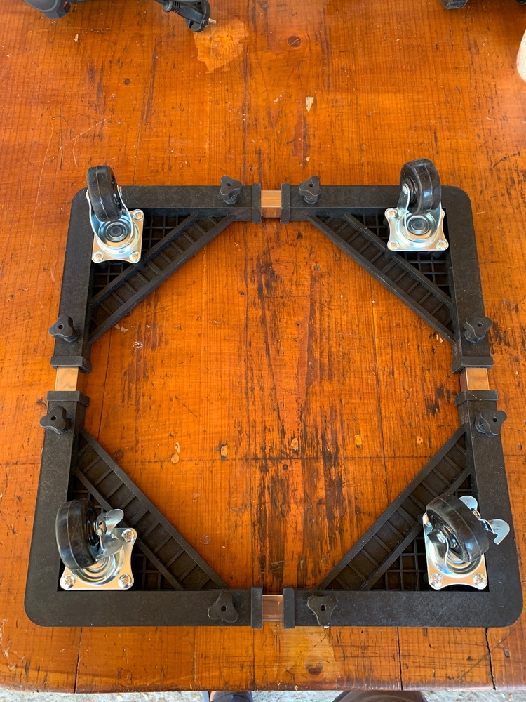 Suport aragaz, cu roti si dimensiune reglabila - eMAG.ro