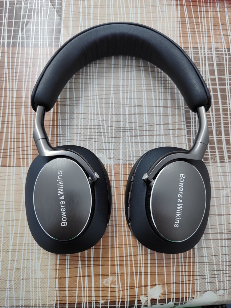 Casti On-Ear Bowers & Wilkins PX8, Bluetooth, Microfon, ANC, Negru ...
