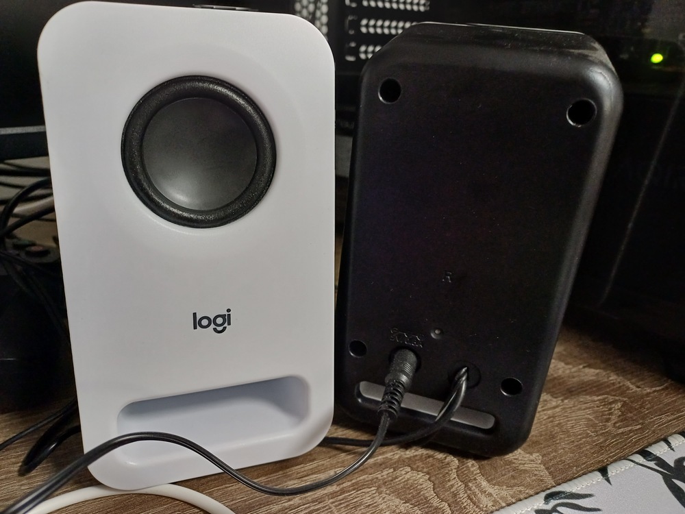 Boxe 2.0 Logitech Z150, 6W RMS, Negru - eMAG.ro