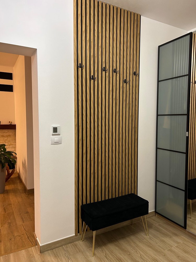 Panou riflaj decorativ pe placa HDF, Lameo, 275 cm, 30 cm, negru mat ...