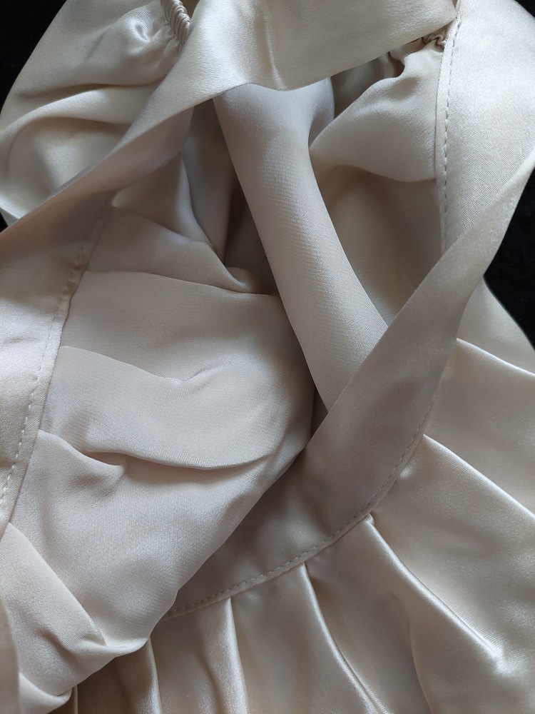 Boneta din matase naturala - eMAG.ro