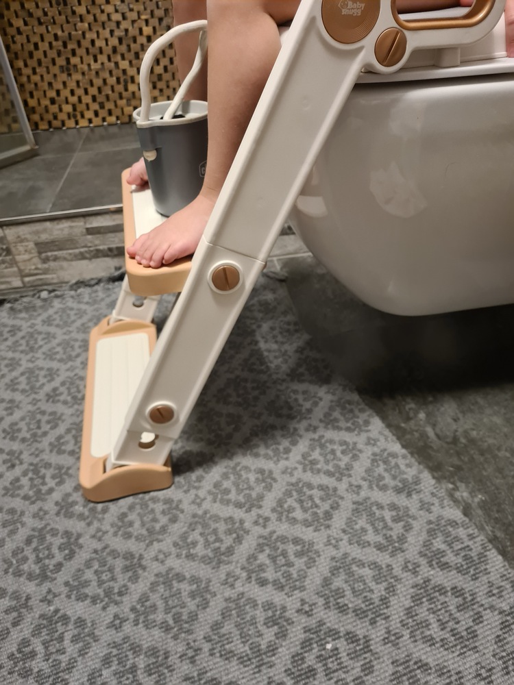 Reductor wc copii cu scarita - potrivit si toaletelor patrate ...