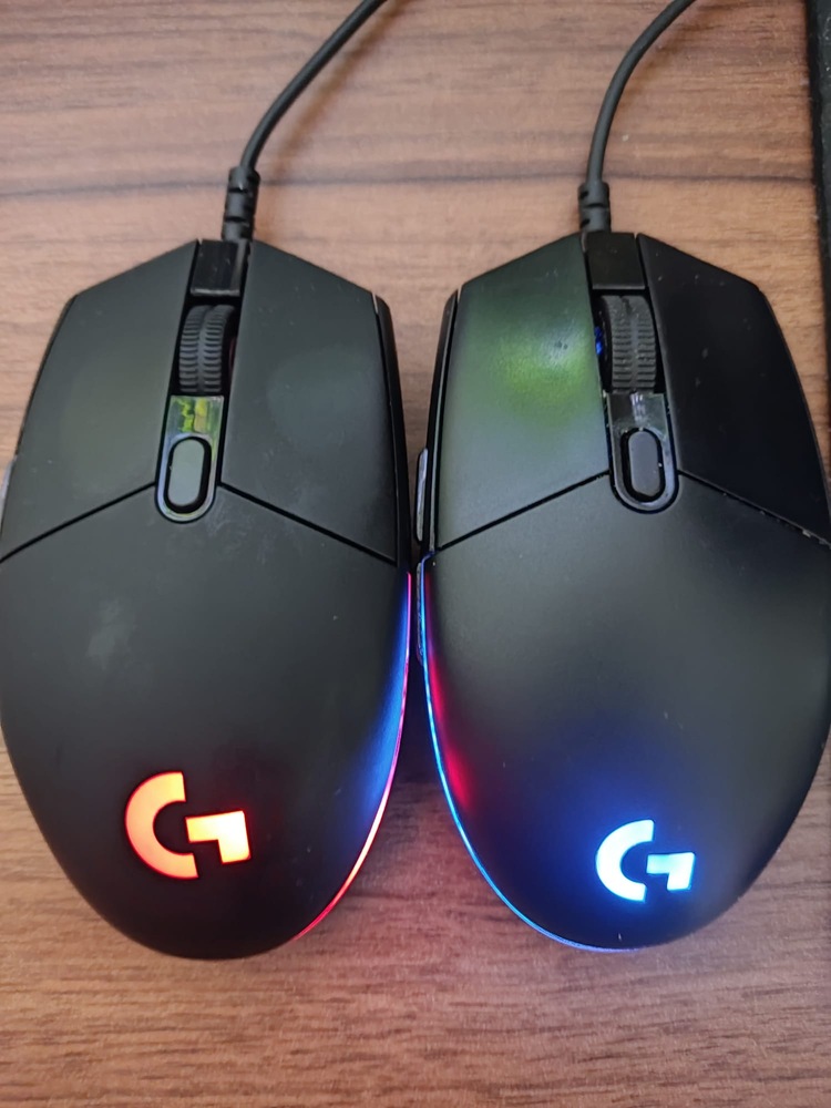 Mouse gaming Logitech G102 Lightsync, Albastru - eMAG.ro