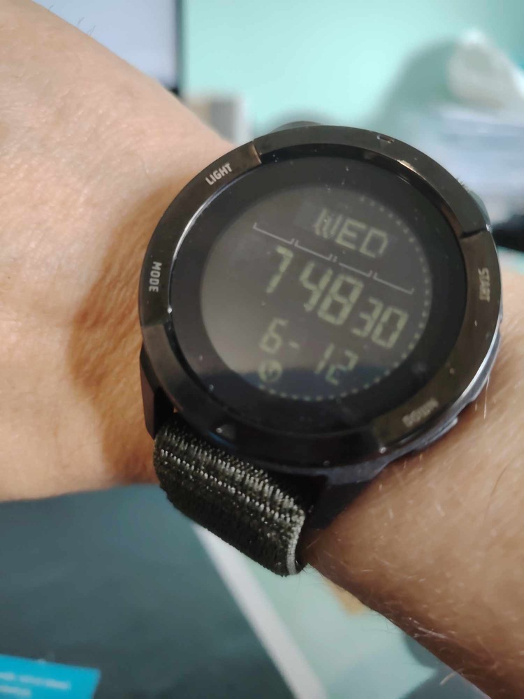 Ceas barbatesc de mana North Edge Digital Carbon Army Military Sport ...