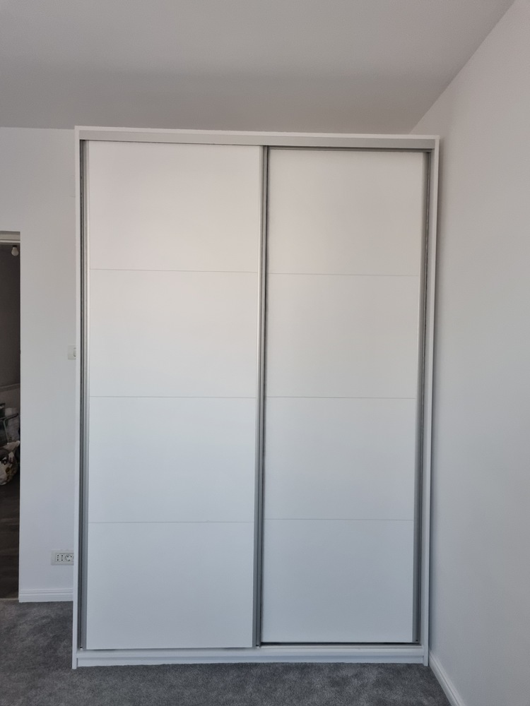 Dressing cu usi glisante 4f, Alb, H 240 x L 240 x A 60 cm, PAL 18 mm ...