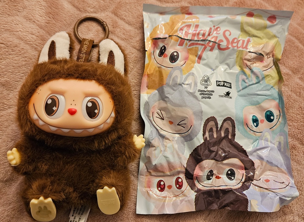 Jucarie din plus Labubu Macaron, moale si confortabila, set pentru ...