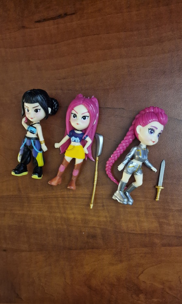 Set 7 figurine fetele k pop demon hunters, multicolor, BimBimBo - eMAG.ro