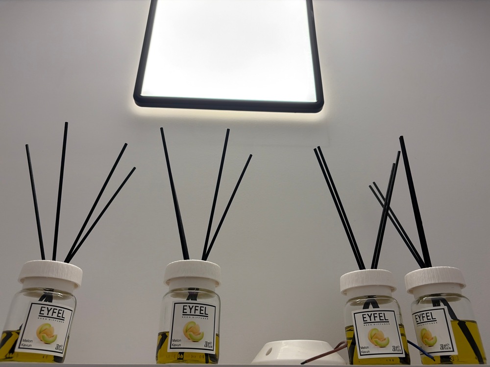 Odorizant de camera cu betisoare, Eyfel, Aroma African Mango, 120 ml ...