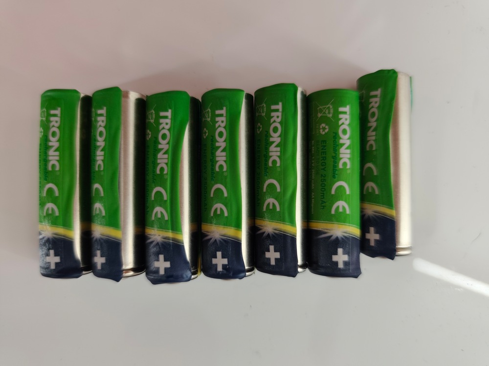 Set Acumulatori TRONIC R6 AA 1.2V 2500 mAh, 8 bucati - eMAG.ro
