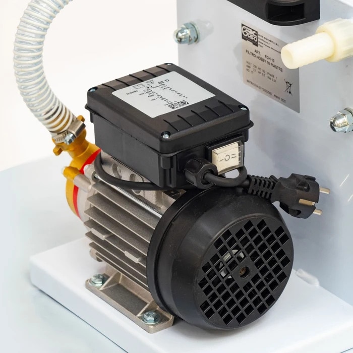 Filtru vin GRIFO cu 10 placi, motor 0.5CP, 20x20cm, max 250L/Ora, GRIFO ...
