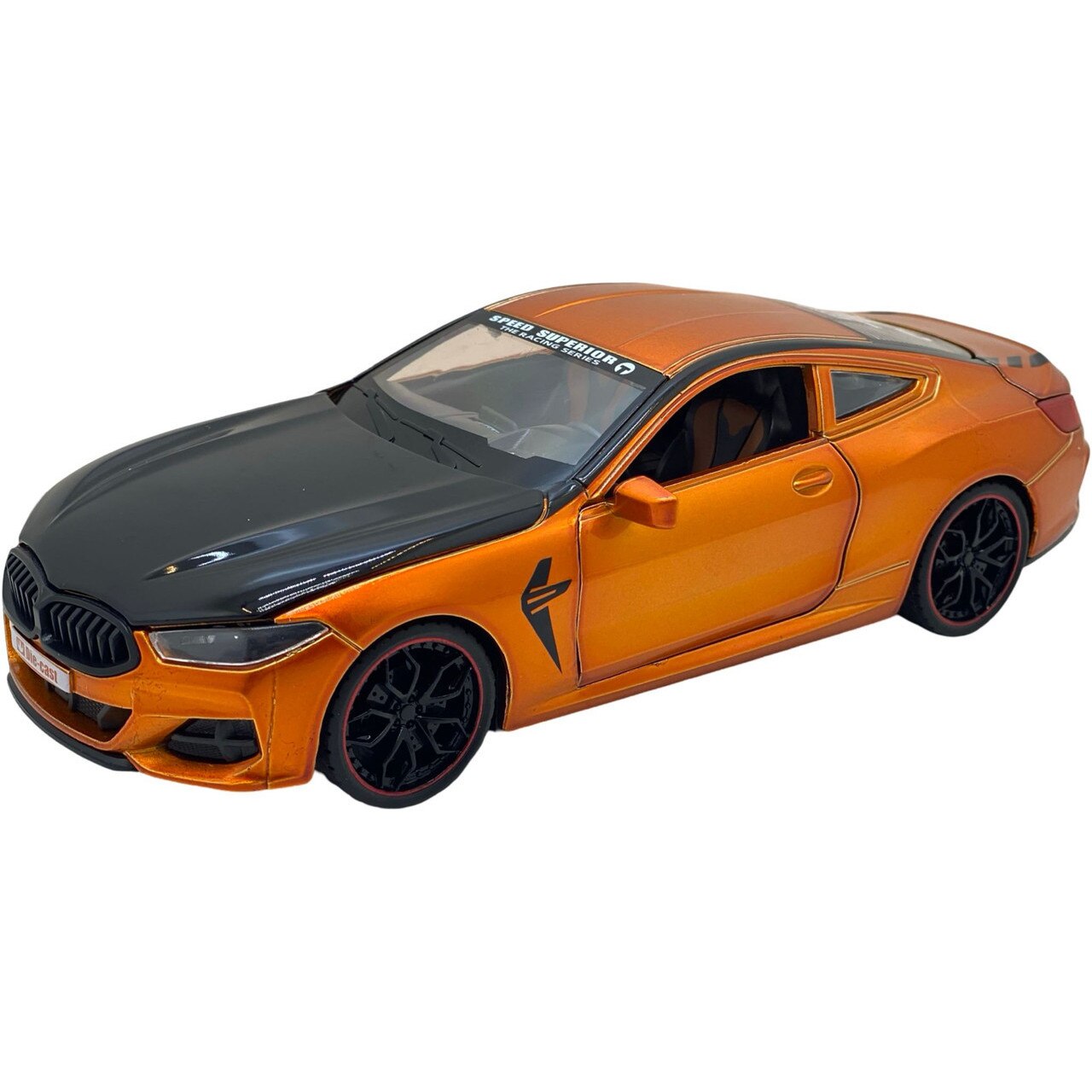 Macheta replica metal BMW M8 portocaliu cu sunet si lumini, deschide ...