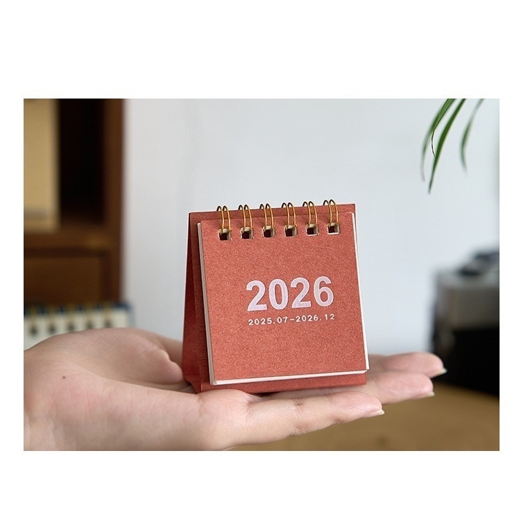 Calendar de birou mini, visiniu, 6.5x3.5x7cm, design cu hartie groasa ...