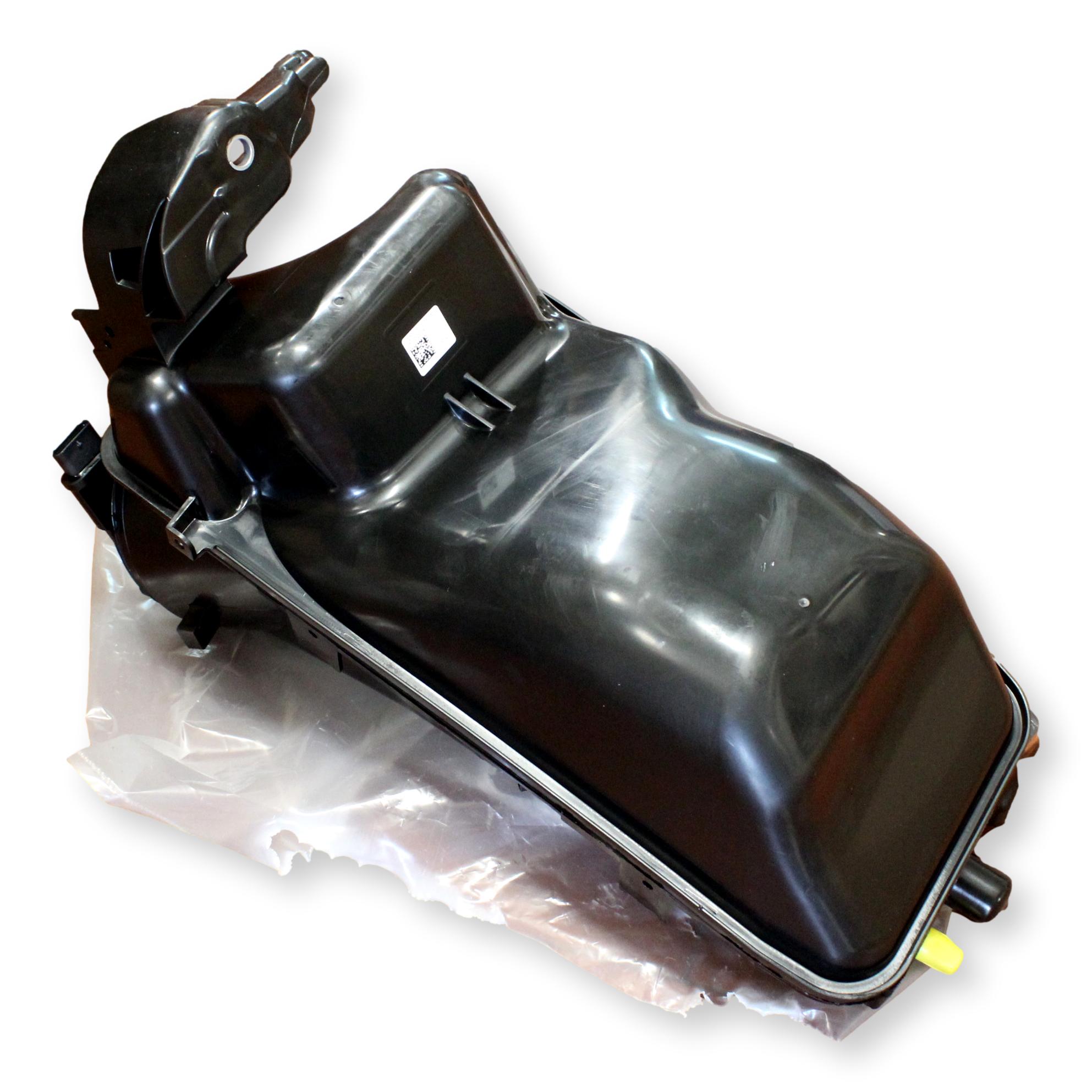 Rezervor AdBlue cu osprijin, Volvo, V60/V90/S90/XC60, 2019-2026, nou ...