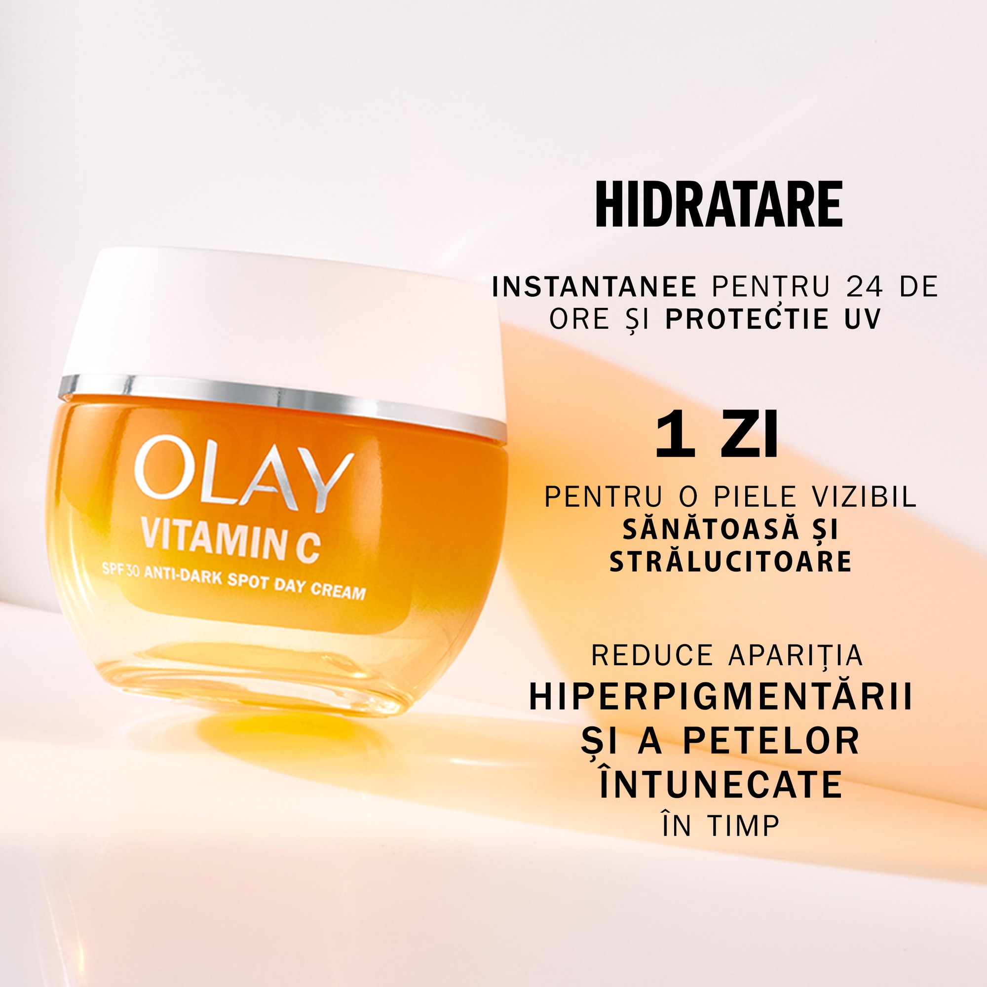 Olay Vitamin C Brighten & Glow: Crema cu textura fluida pentru un ten ...