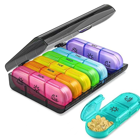 Organizator saptamanal de pastile, design compact, 7 compartimente ...