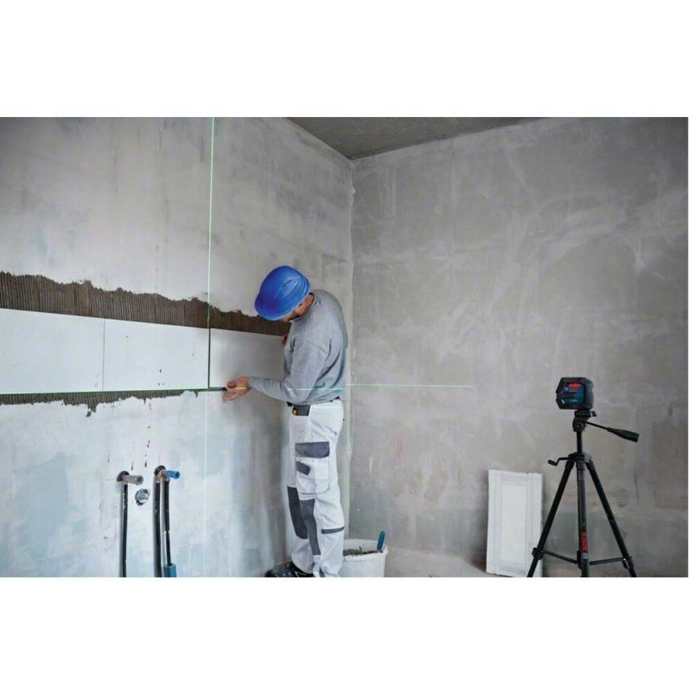 Laser liniar GLL 2-15 G, BOSCH, cu stativ BT 150, raza de lucru 15m ...