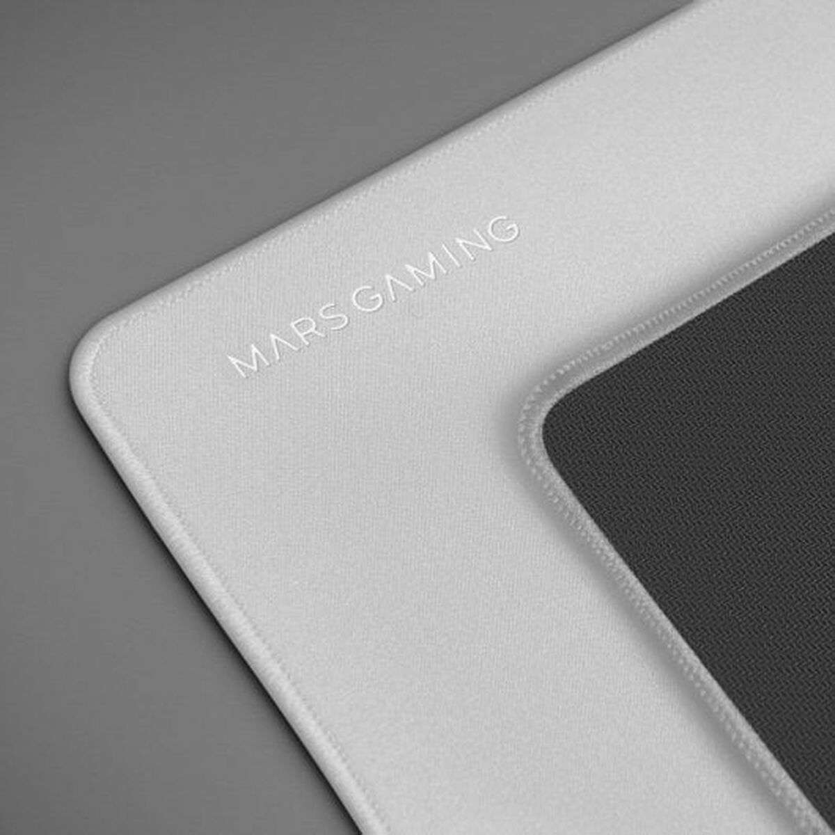 Tastatura si Mouse Mars Gaming MCPRGB3WES Alb - eMAG.ro