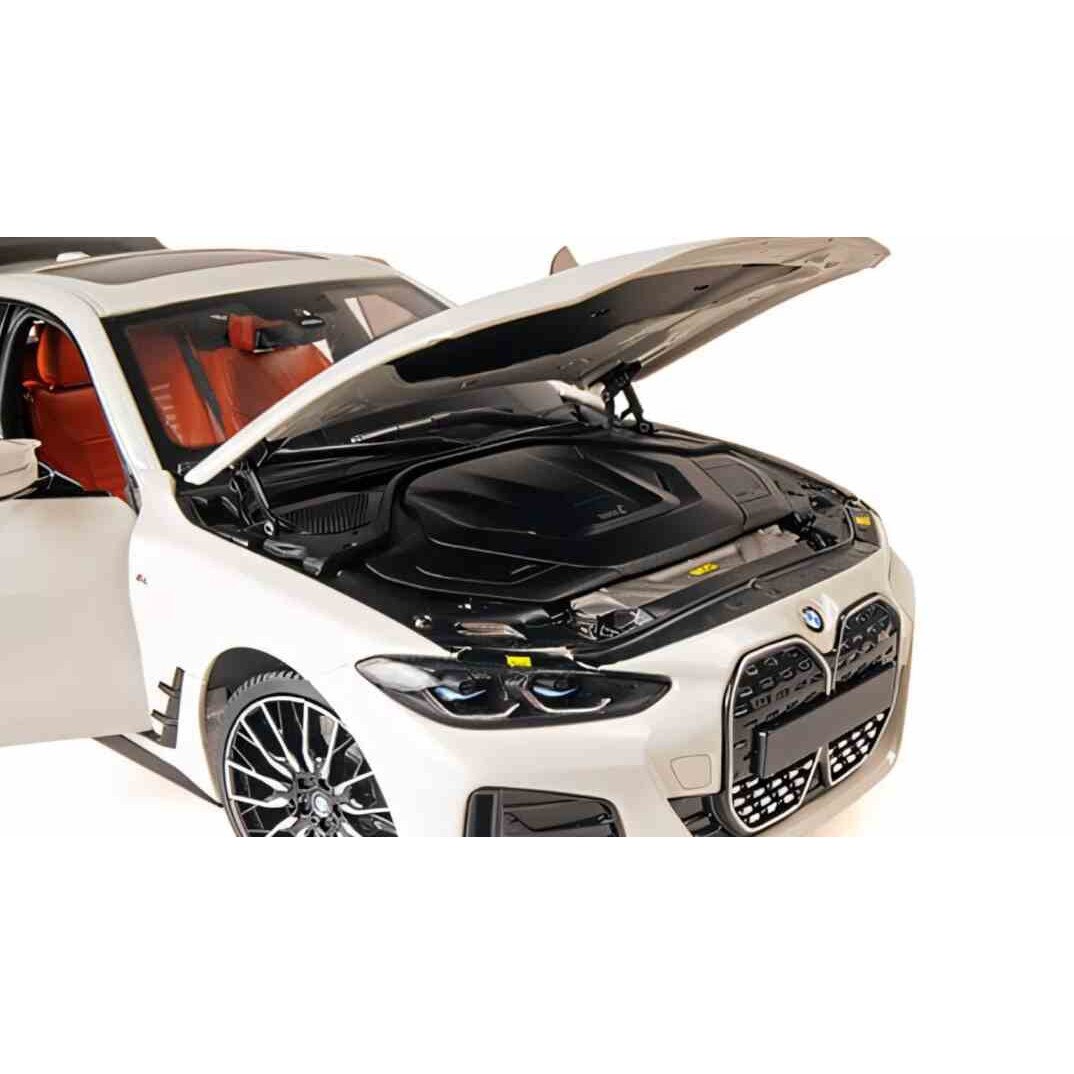 Автомодел, BMW i4 M50, 1:18, металик бял - eMAG.bg