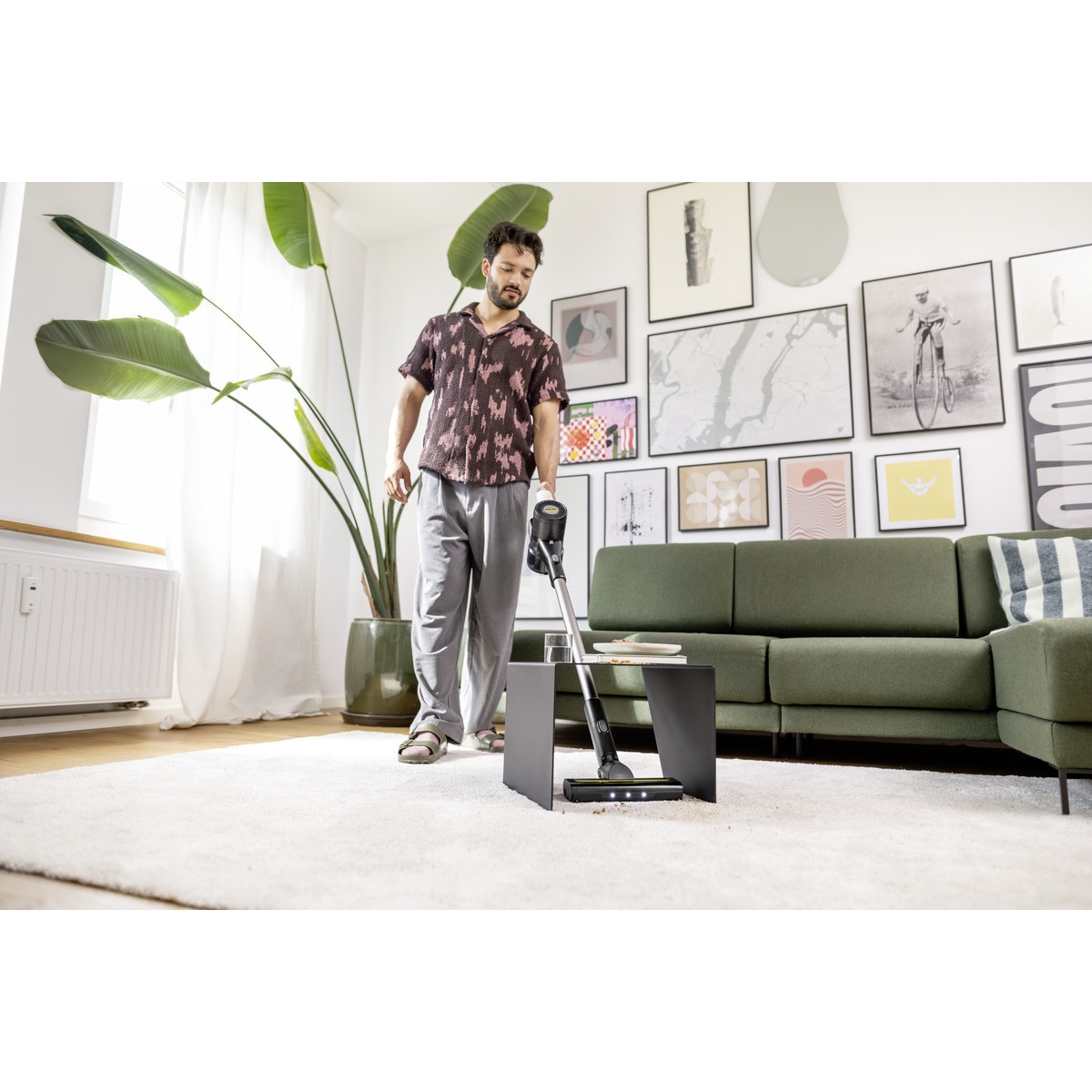 Aspirator vertical Karcher VCS 3 Nano Complete, compact 1,2 kg, putere ...
