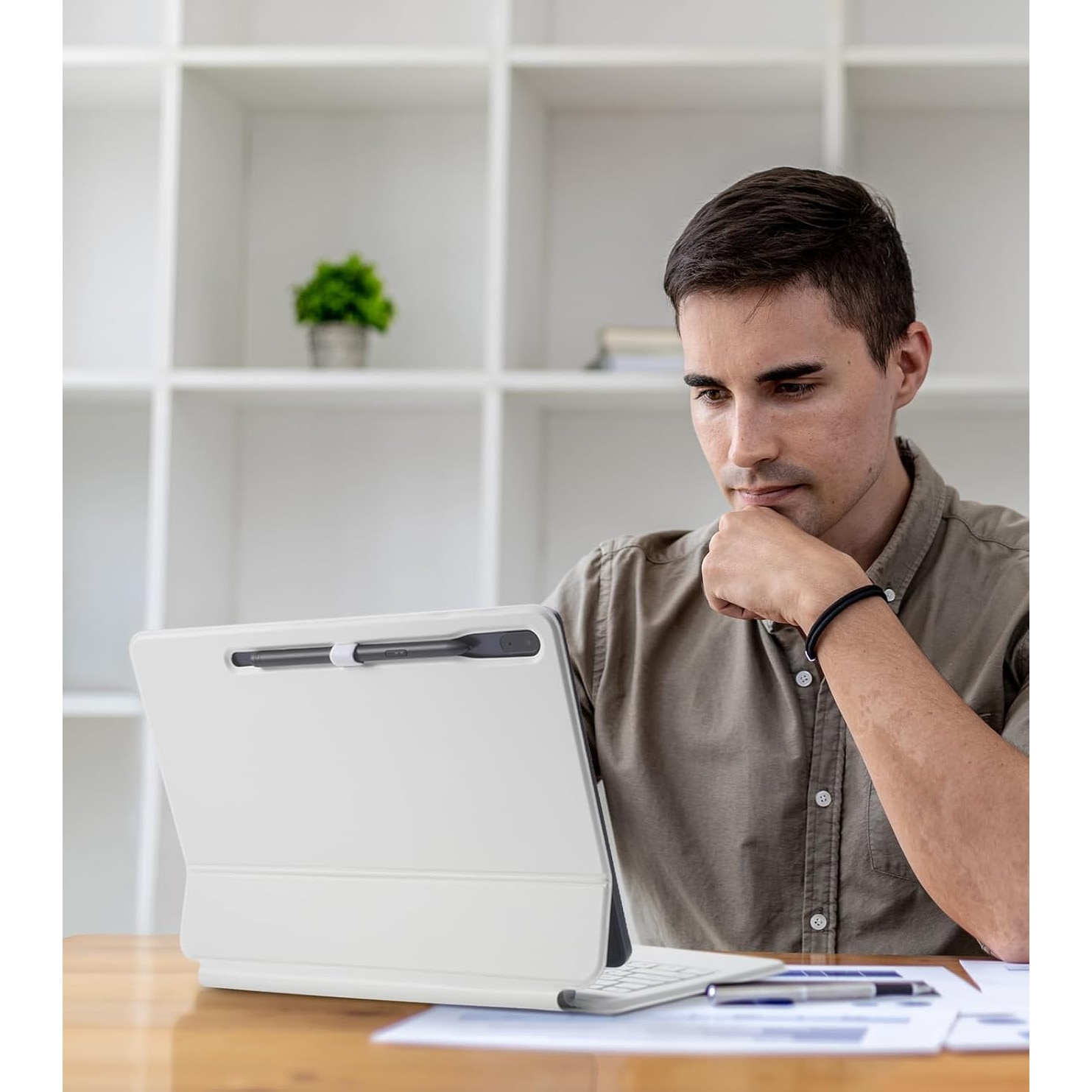 Калъф с безжична клавиатура за таблет, съвместим със Samsung Galaxy Tab ...