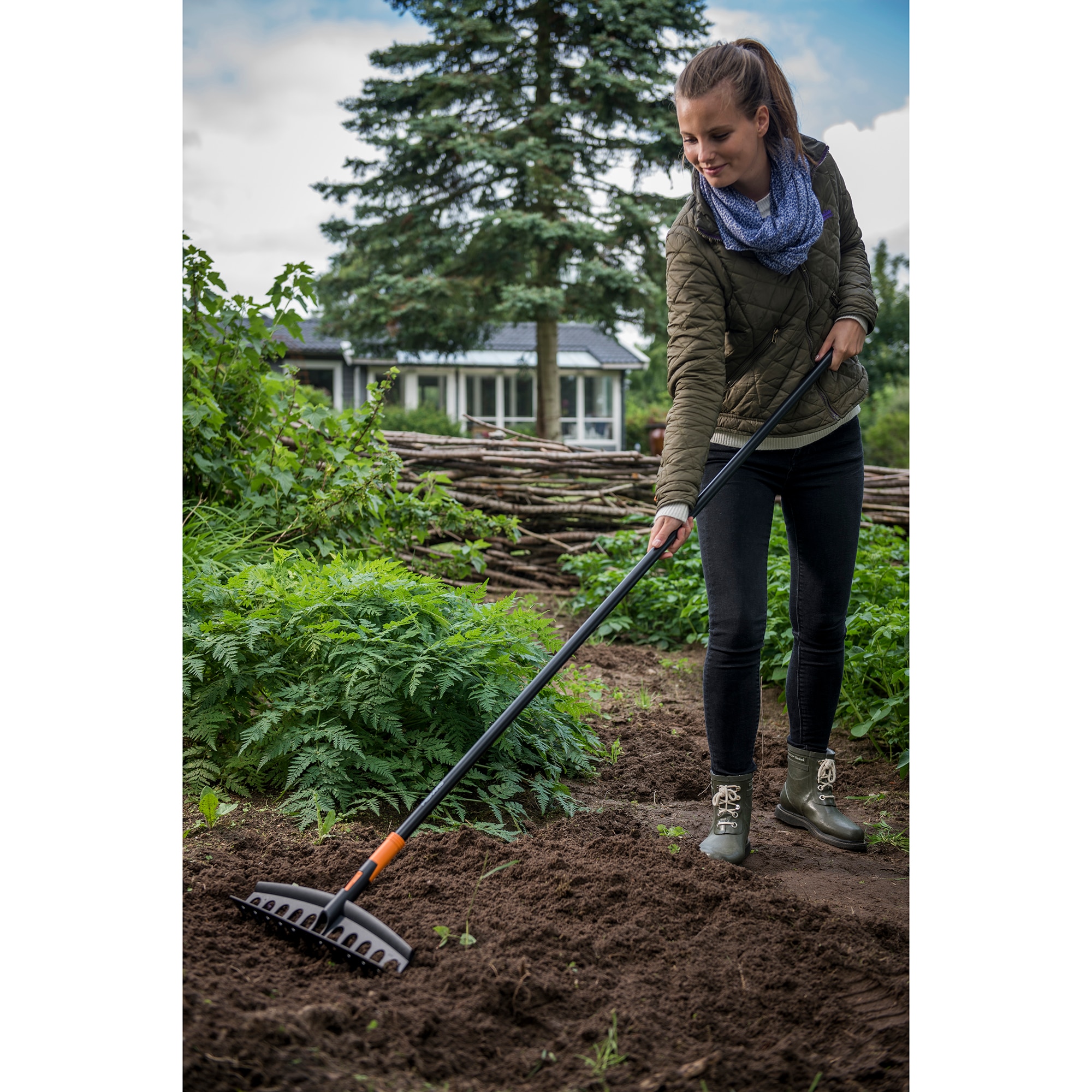 Grebla universala Fiskars Solid, latime lucru 41 cm, lungime totala 164 ...