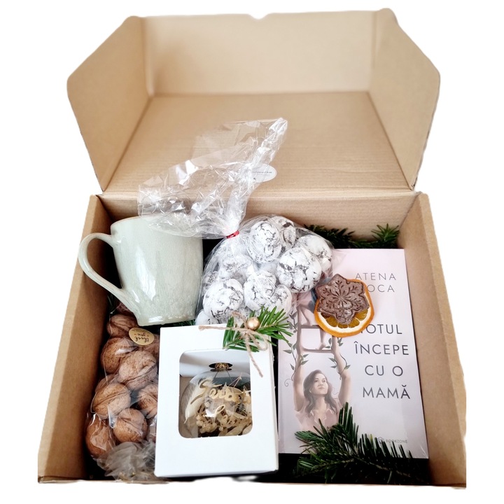 Giftbox "Christmas Time", Cutie cadou personalizabila, glob Craciun ...