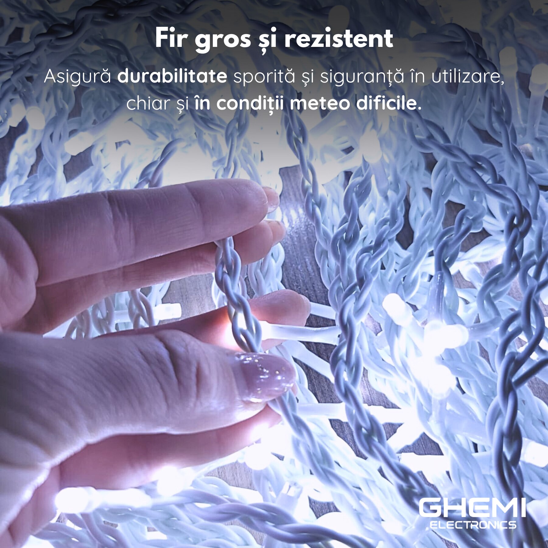 Instalatie Craciun tip turturi/franjuri, 640 LED-uri ultra-luminoase ...