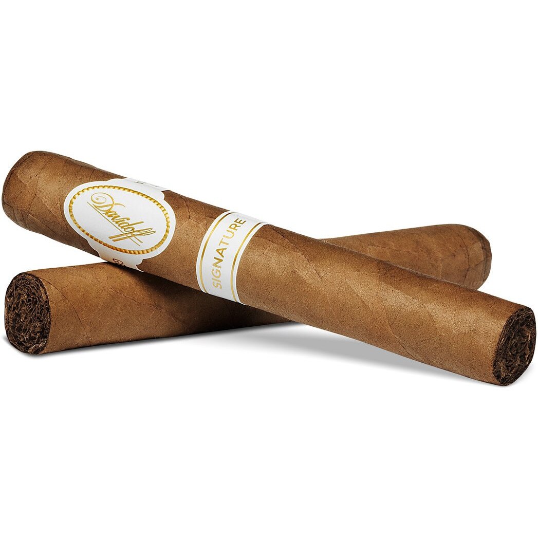Trabucuri Davidoff Signature Petit Corona, mediu, aromă florală și note ...