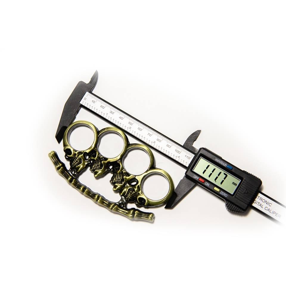 Set baston telescopic 66 cm + box craniu - eMAG.ro