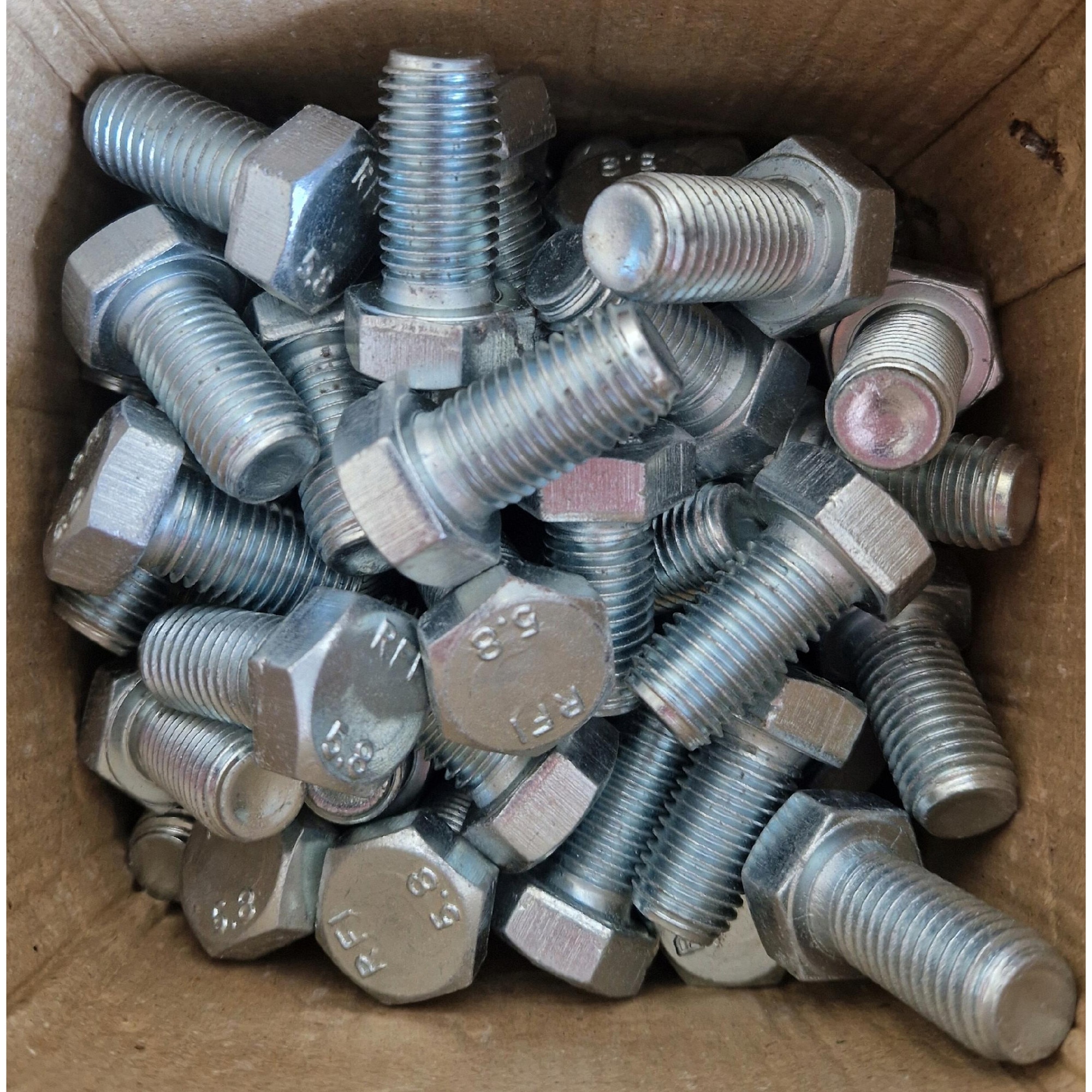 Surub hexagonal M16x30mm, Marcopol, clasa 5.8, zincat, set 1kg - eMAG.ro