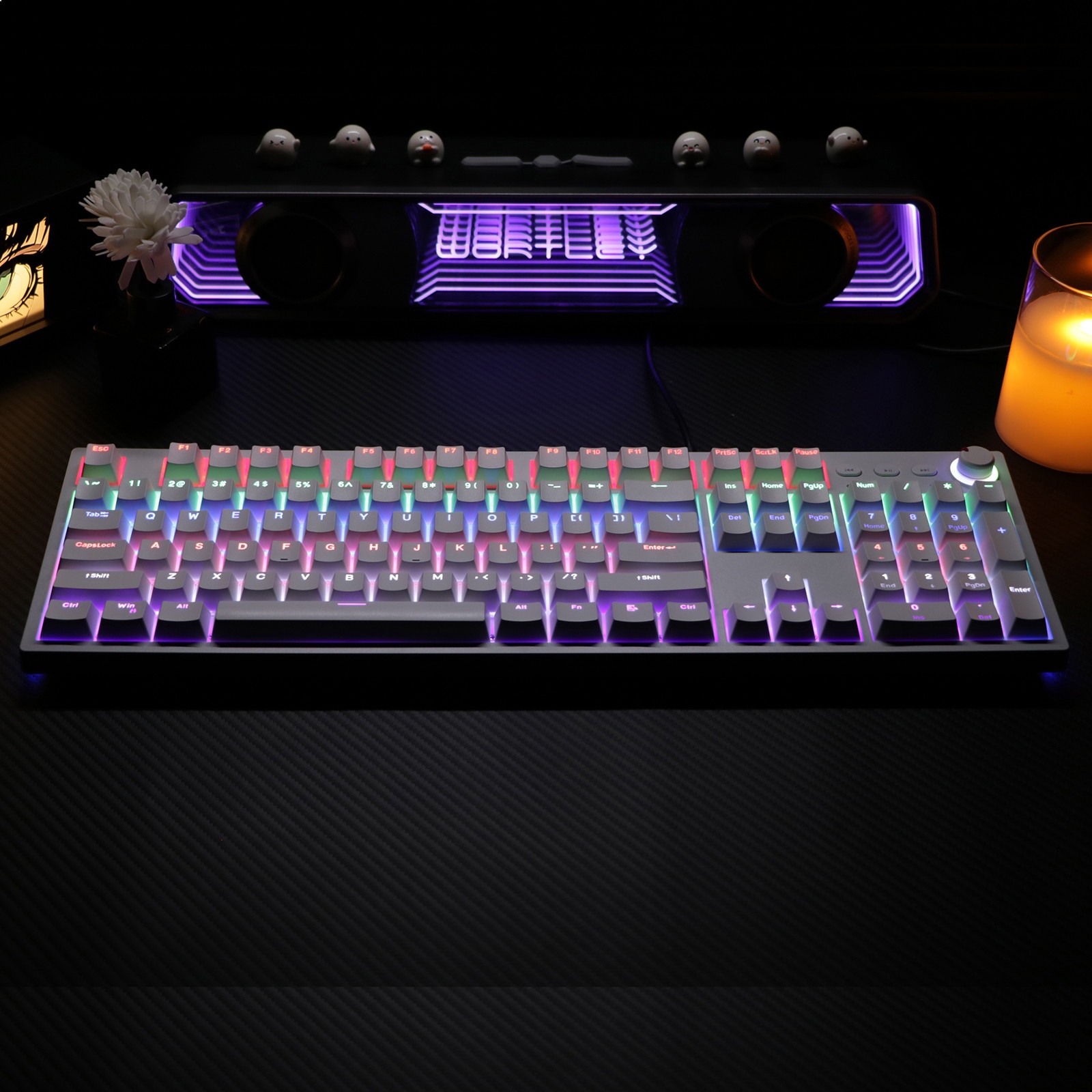 K KAVLORN Tastatura mecanica gaming cu fir 104 taste | Structura GASKET ...