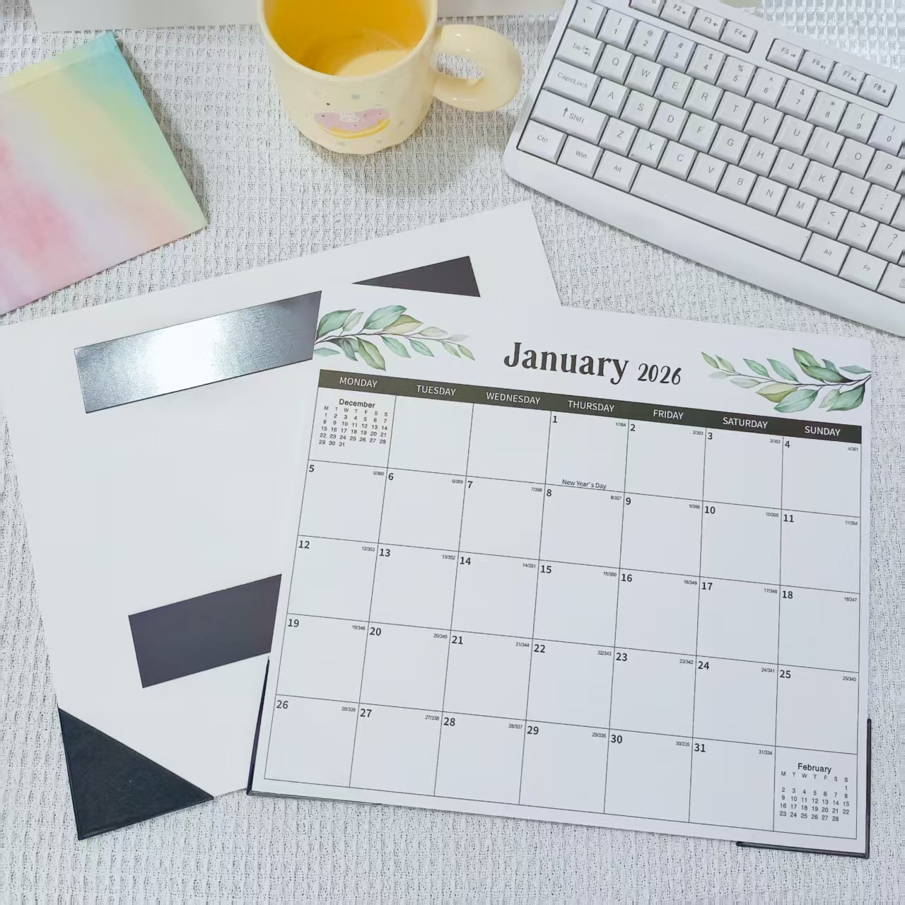 Calendar magnetic 18 luni, transparent, simplu, 2026-2027 - eMAG.ro