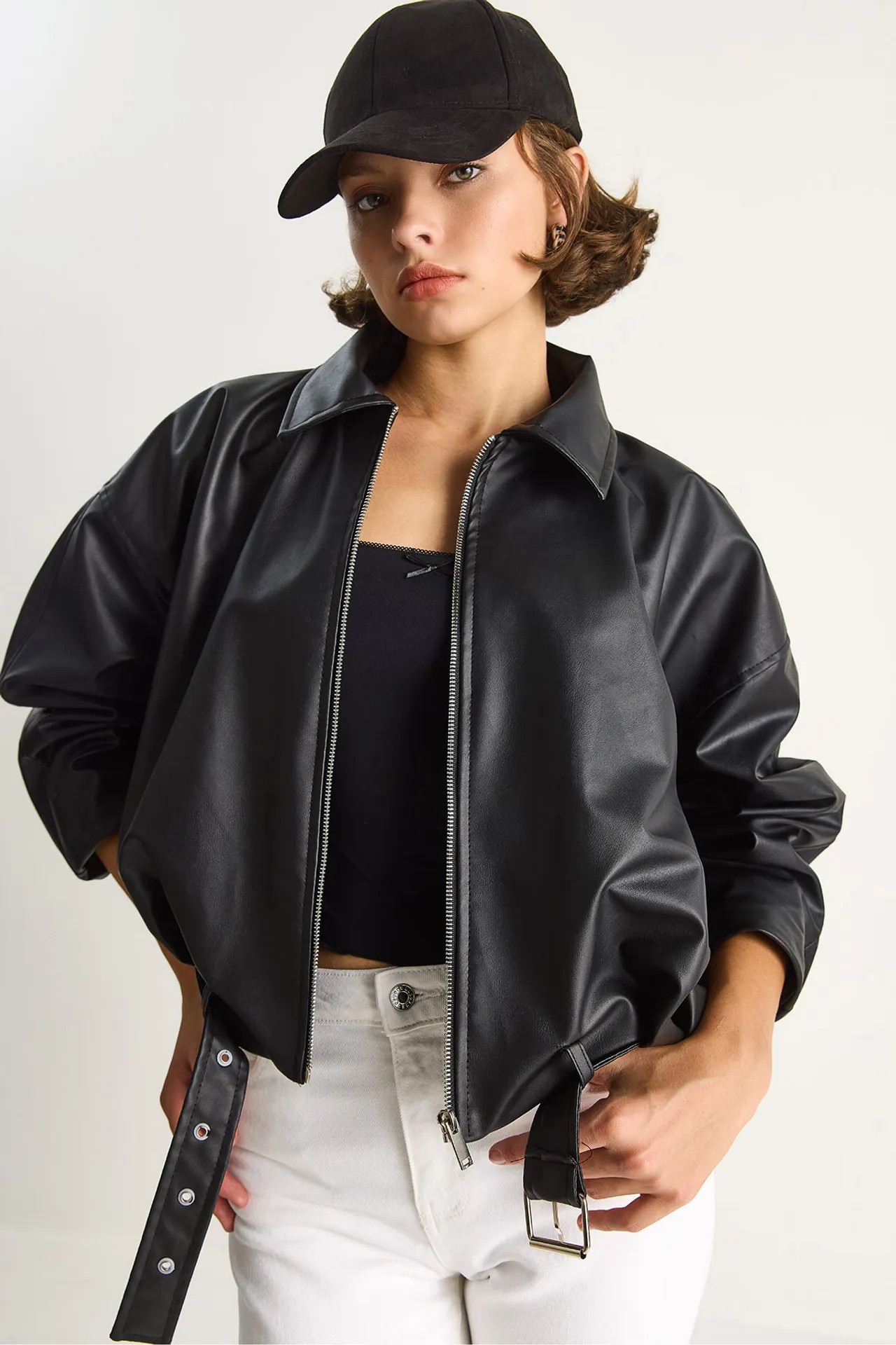 Geaca bomber HiCCUP din imitatie de piele, neagra, textila, M INTL ...