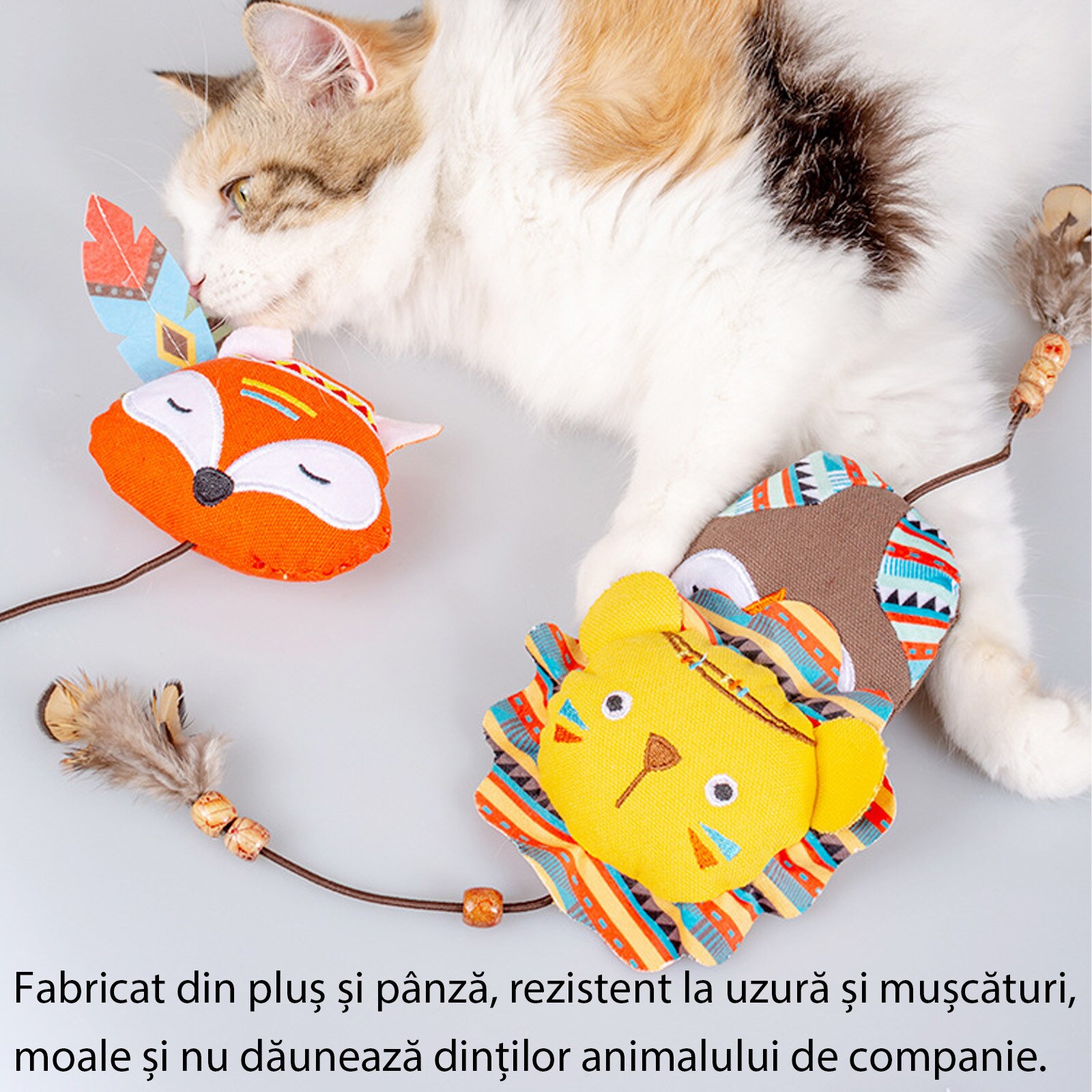 Jucarie pentru pisici in forma de leu galben, culori vibrante ...