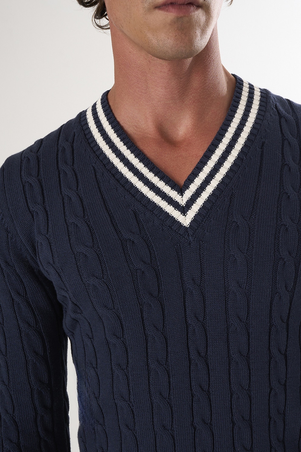 FELIX HARDY, Pulover din bumbac cu decolteu in V, Alb murdar, Bleumarin ...