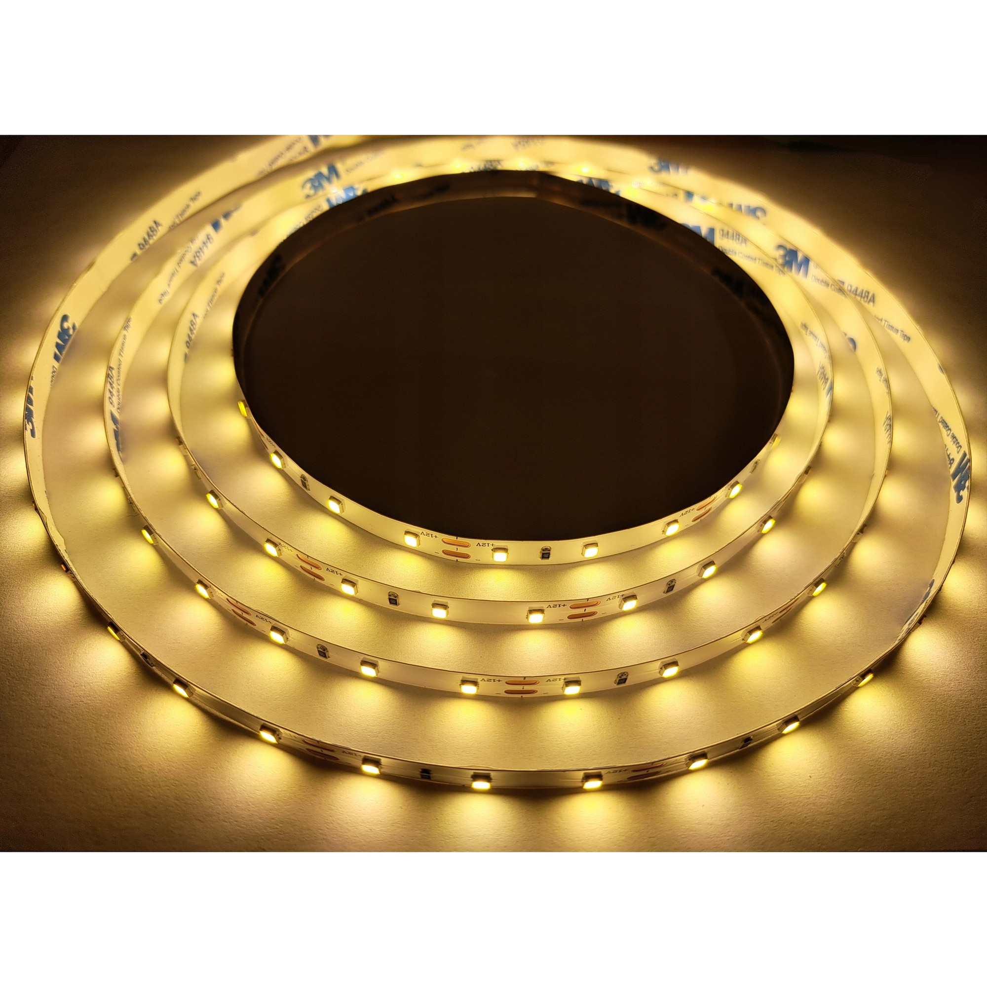 Set Banda LED 30m 1800 LED Alb Cald 2835 RF Telecomanda - eMAG.ro