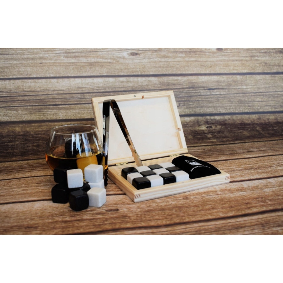 Set de 12 cuburi de gheata din bazalt si marmura, negru si alb, cu ...