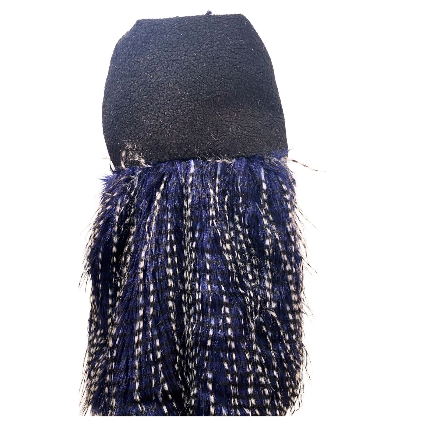 Masca traditionala romaneasca, obicei de iarna folcloric, model mosneag ...