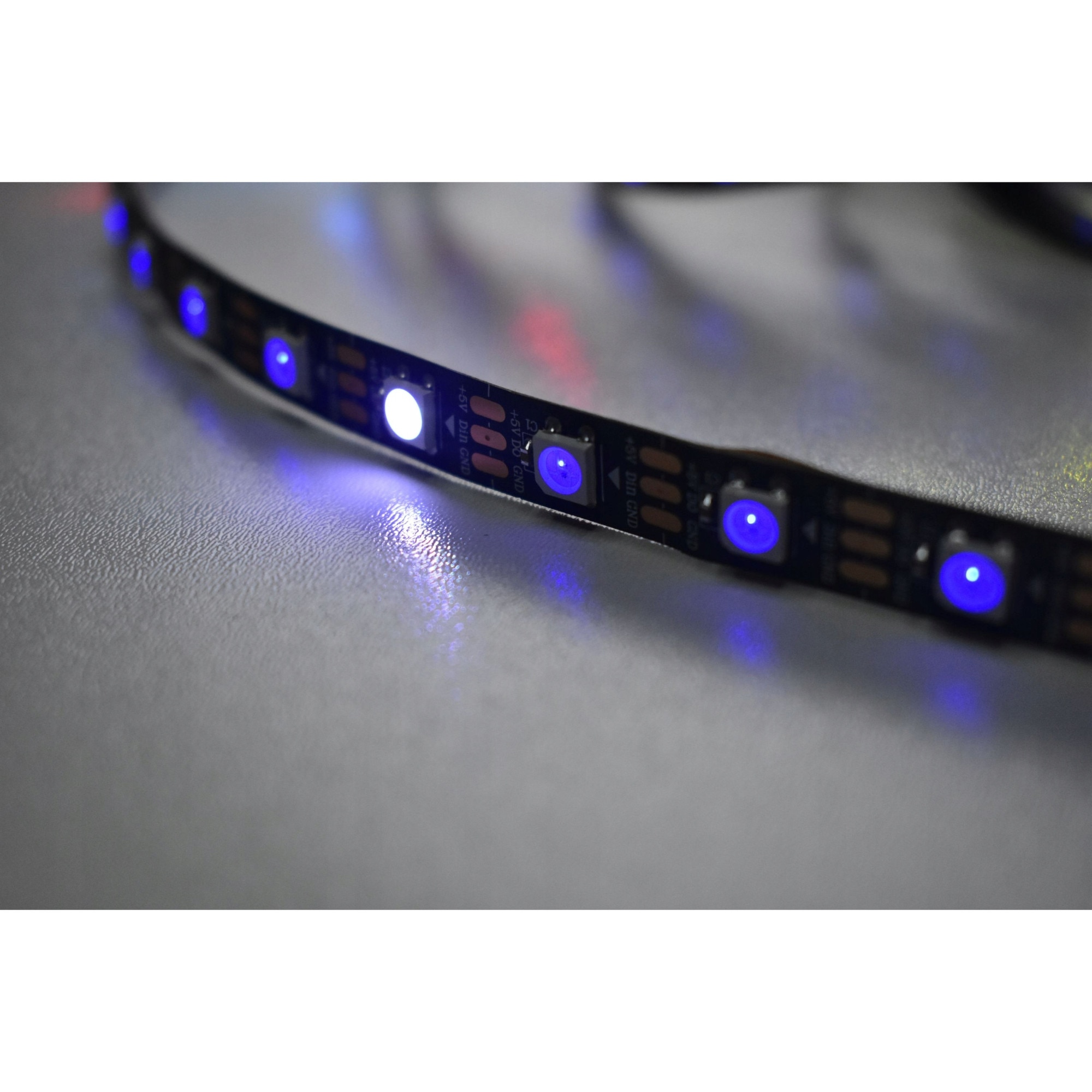 ЛЕД лента LDN WS2812B Magic 60 led/m RGB 5m, IP20, 300 LED-a - eMAG.bg