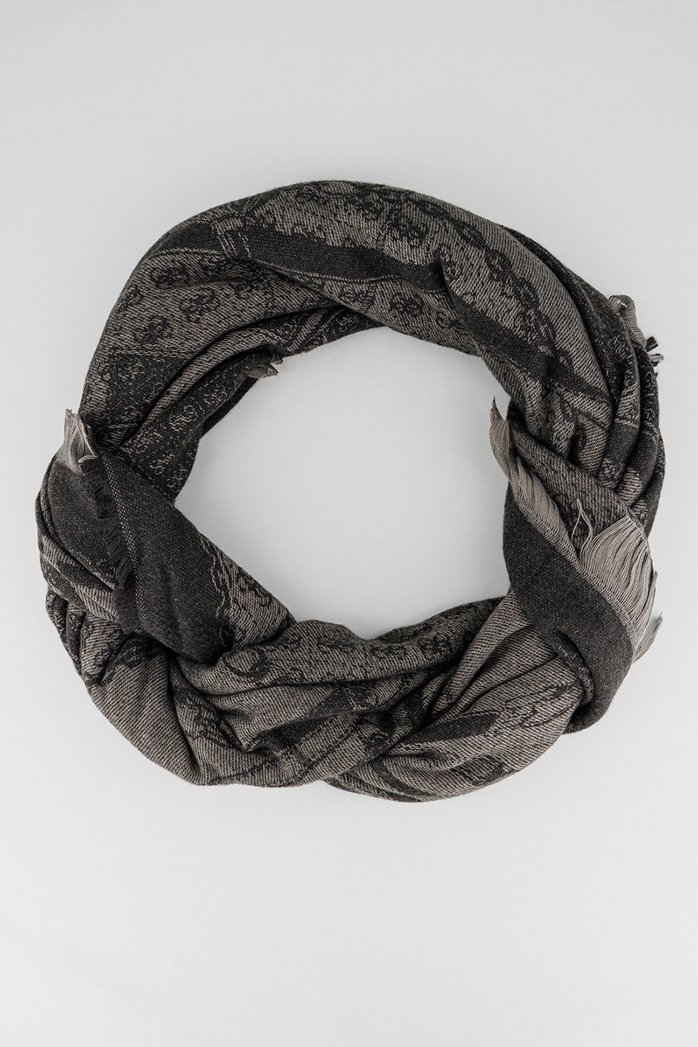 GUESS, Esarfa cu model monograma Kefiah, Negru, Gri antracit - eMAG.ro